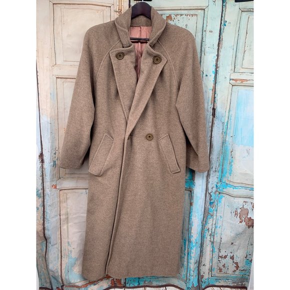 Doncaster | Jackets & Coats | Vintage Womans 6 Cream Tan Doncaster ...